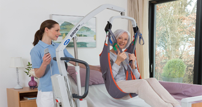 Invacare launches the new BirdieEVO mobile hoist family - Invacare ...