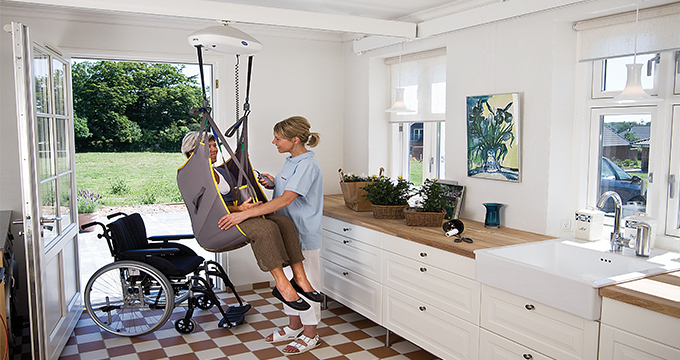 Invacare Robin Overhead Hoist features on BBC Breakfast - Invacare ...